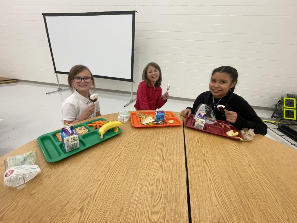 K-5 School Hot Lunch Program - Divine Mercy Catholic School